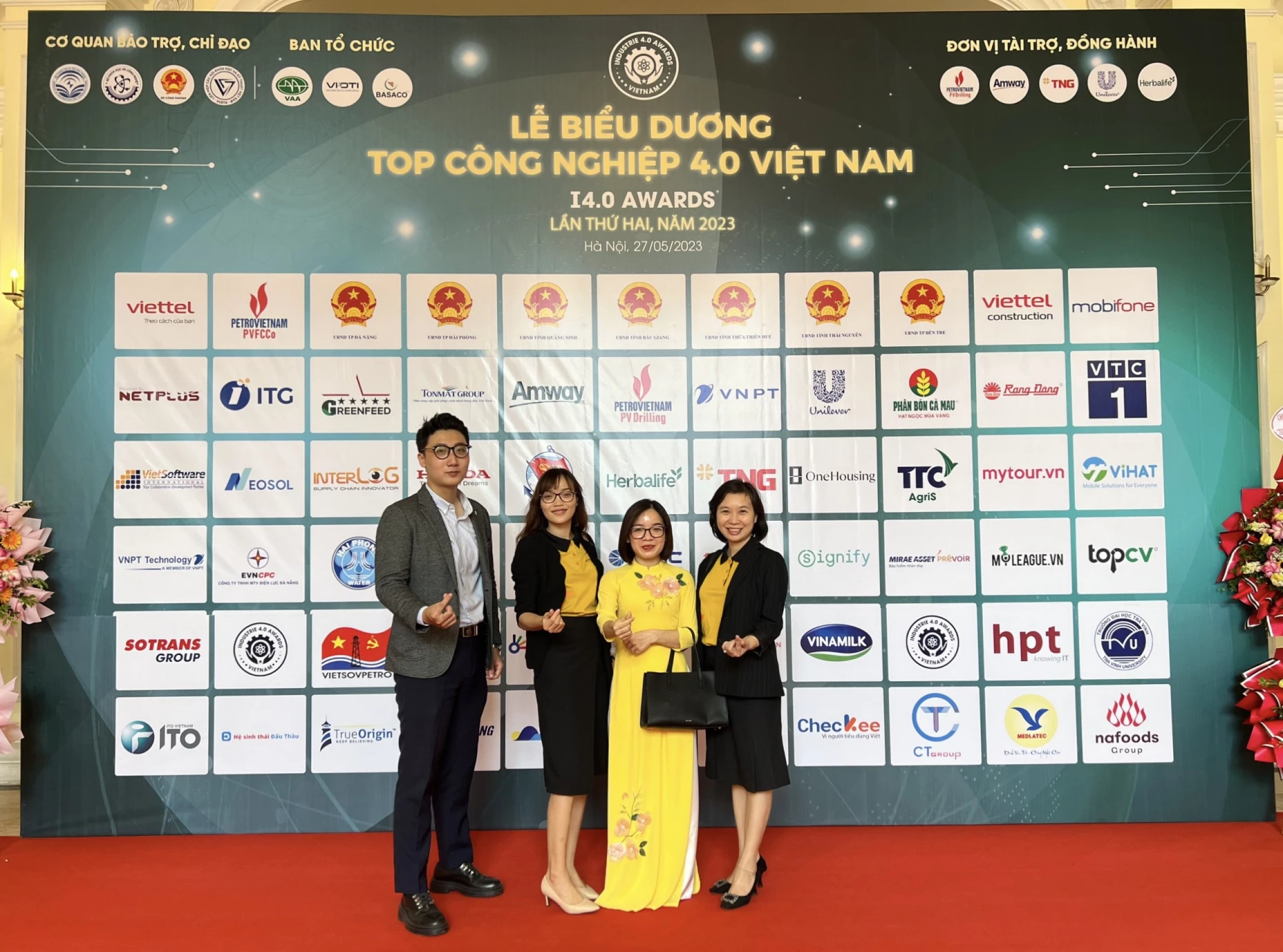 InterLOG is honored to receive the title of Top Industrie 4.0 Awards ...