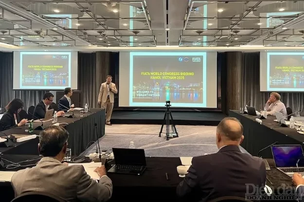 InterLOG accompanies the VLA Association at FIATA World Congress 2022 ...