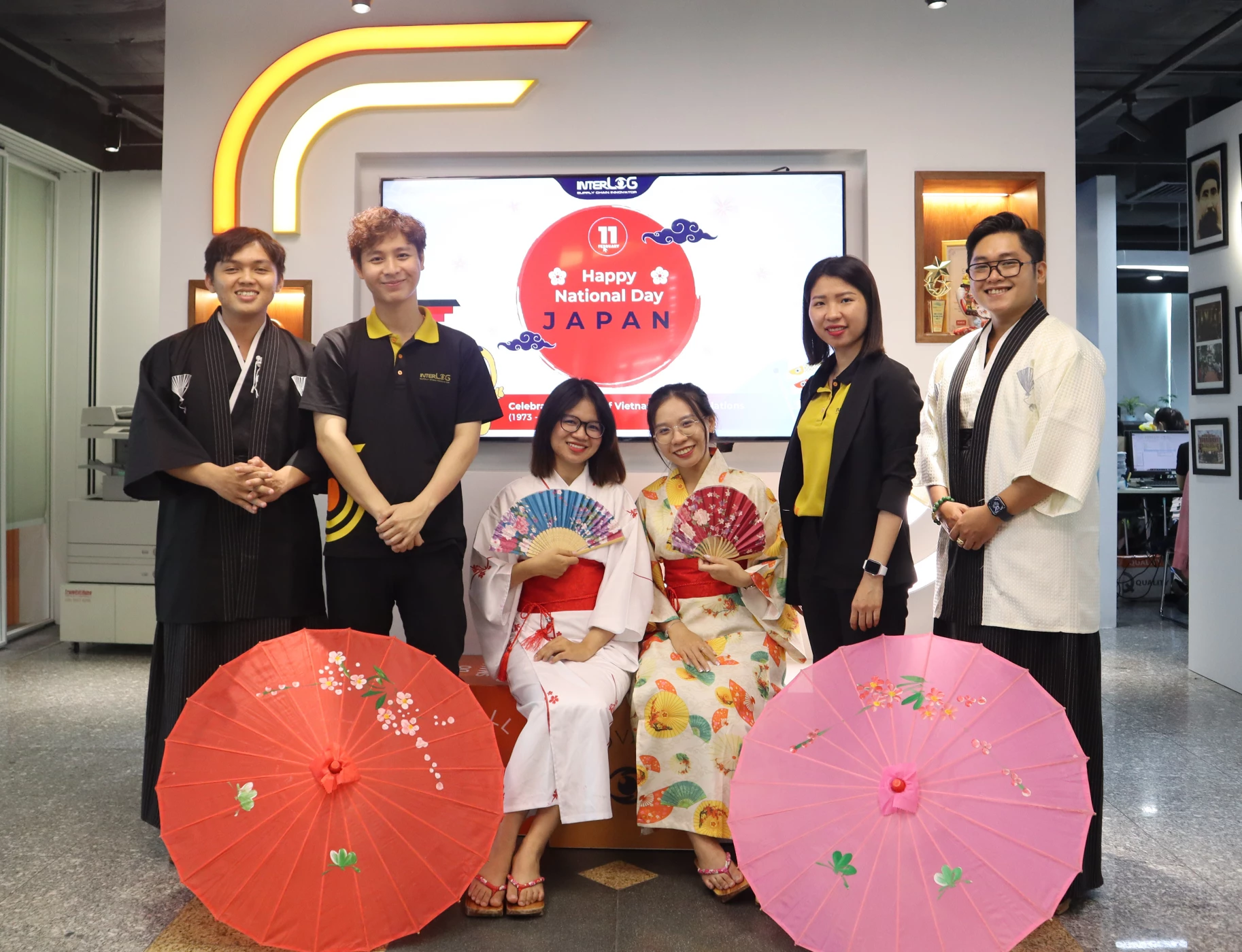 Experience Japanese culture with InterLOG